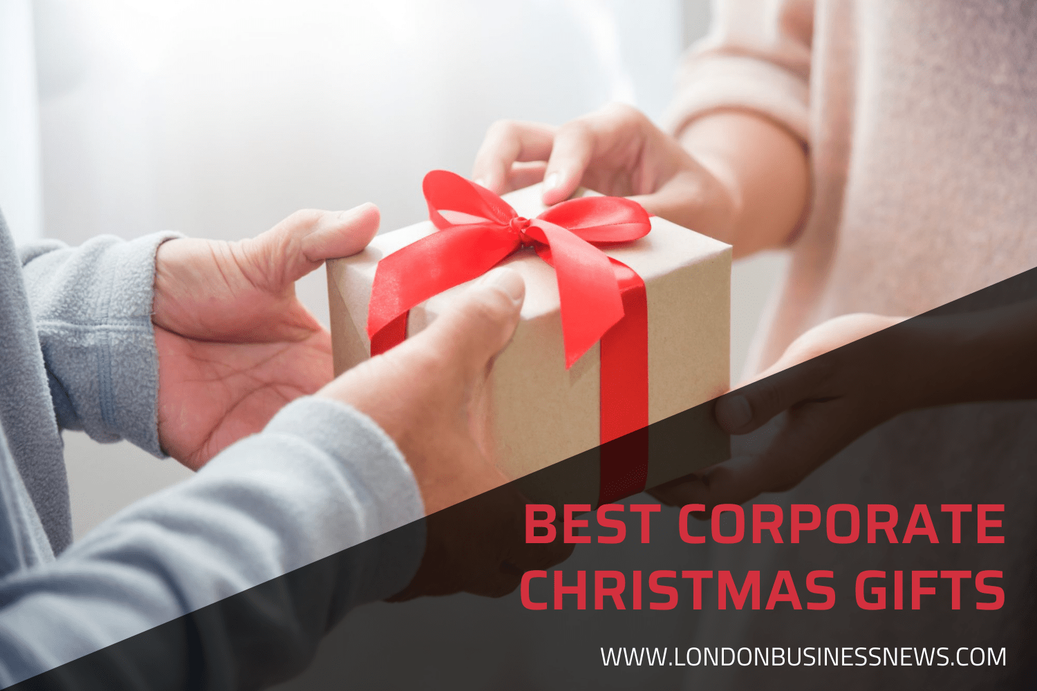 19 Best Corporate Christmas Gifts & Employee Christmas Gifts